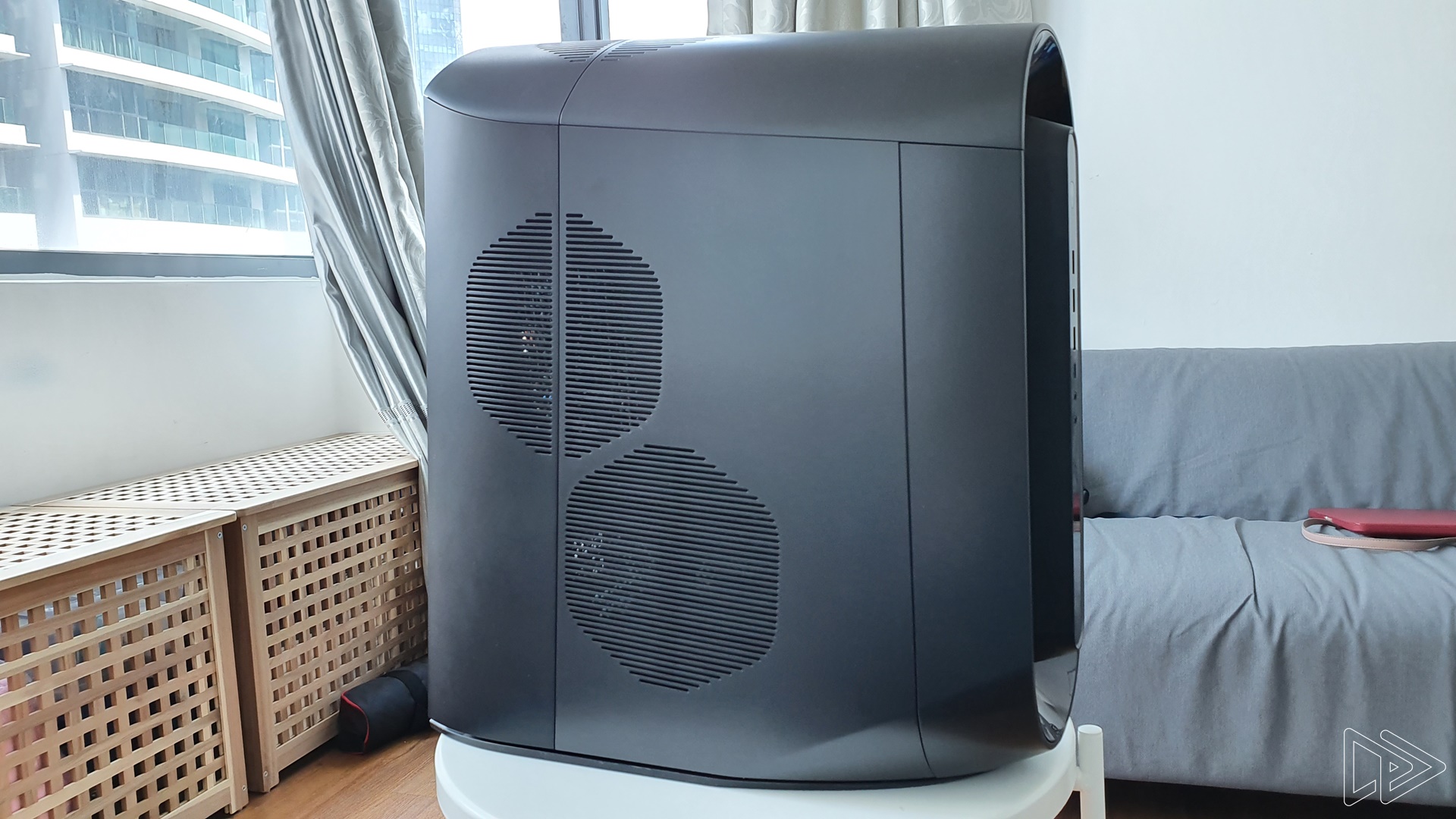 Alienware Aurora R9 Quick Review: A Quirky, Powerful Gaming Machine ...