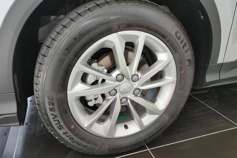 This Is the Proton X50 1.5T Standard – Worth It Over Executive? – Nextrift