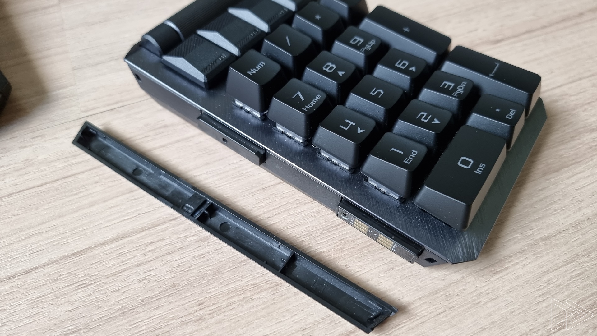 Asus ROG Claymore II Review: RM999 for a Wireless Gaming Keyboard ...