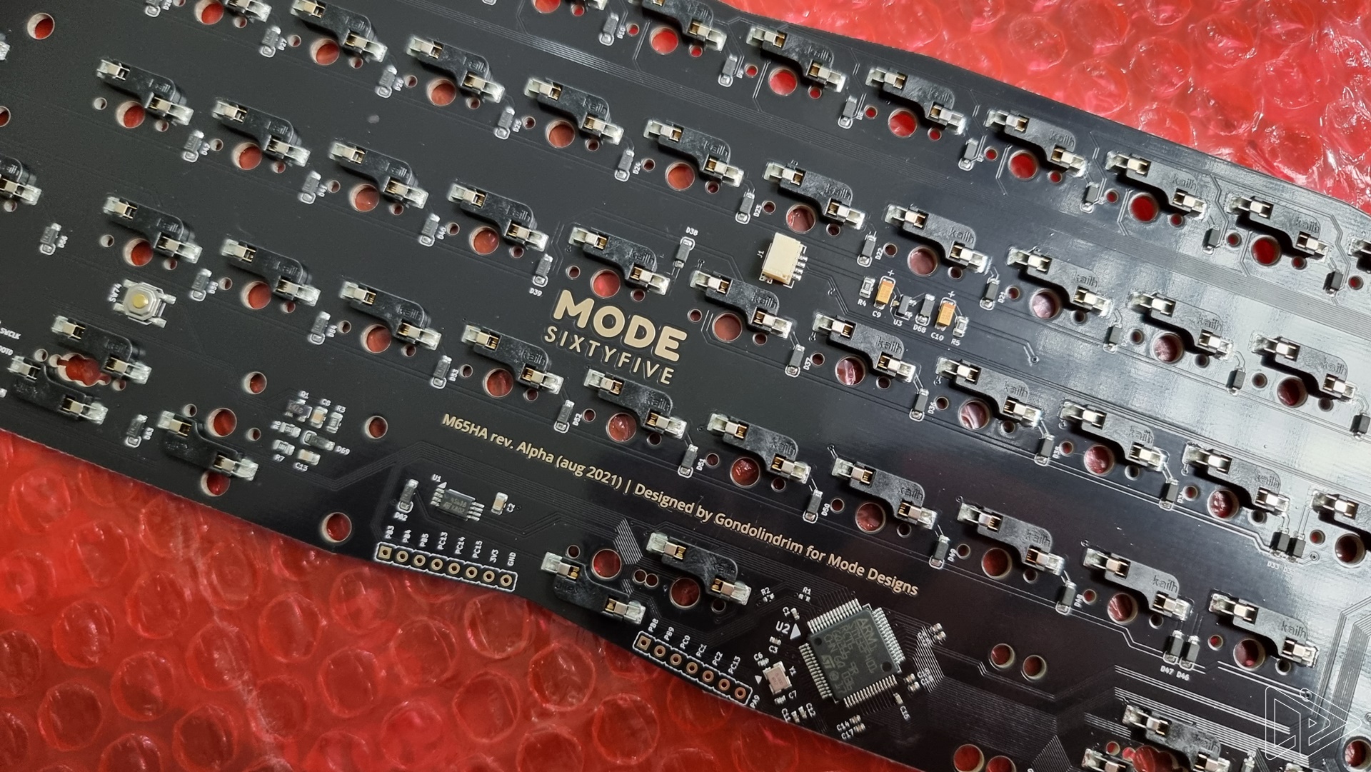 Unboxing the Most Customisable Custom Keyboard – Mode SixtyFive – Nextrift