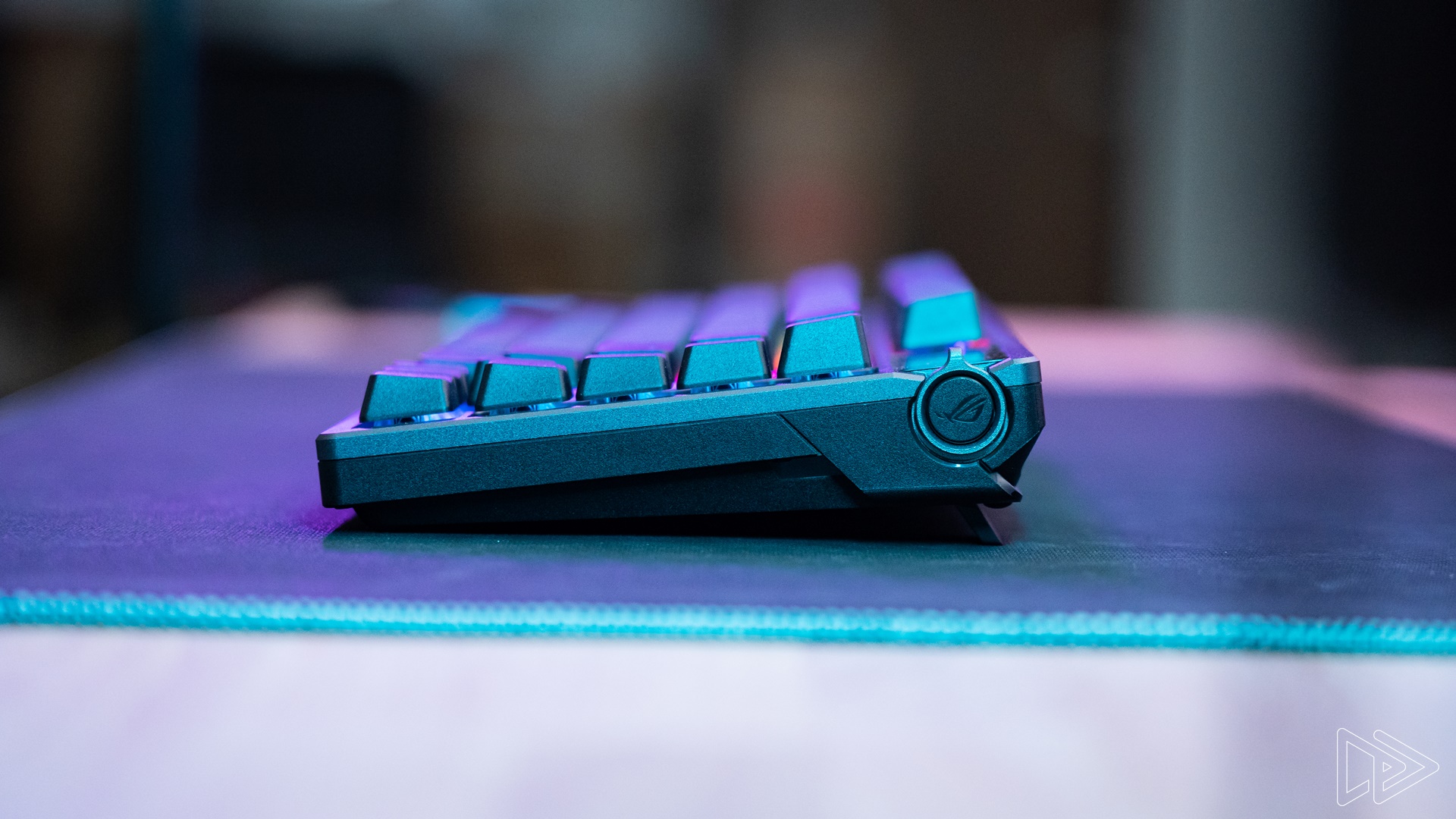 Asus ROG Azoth Review: Asus’ Most Custom Pre-Built Keyboard Yet – Nextrift