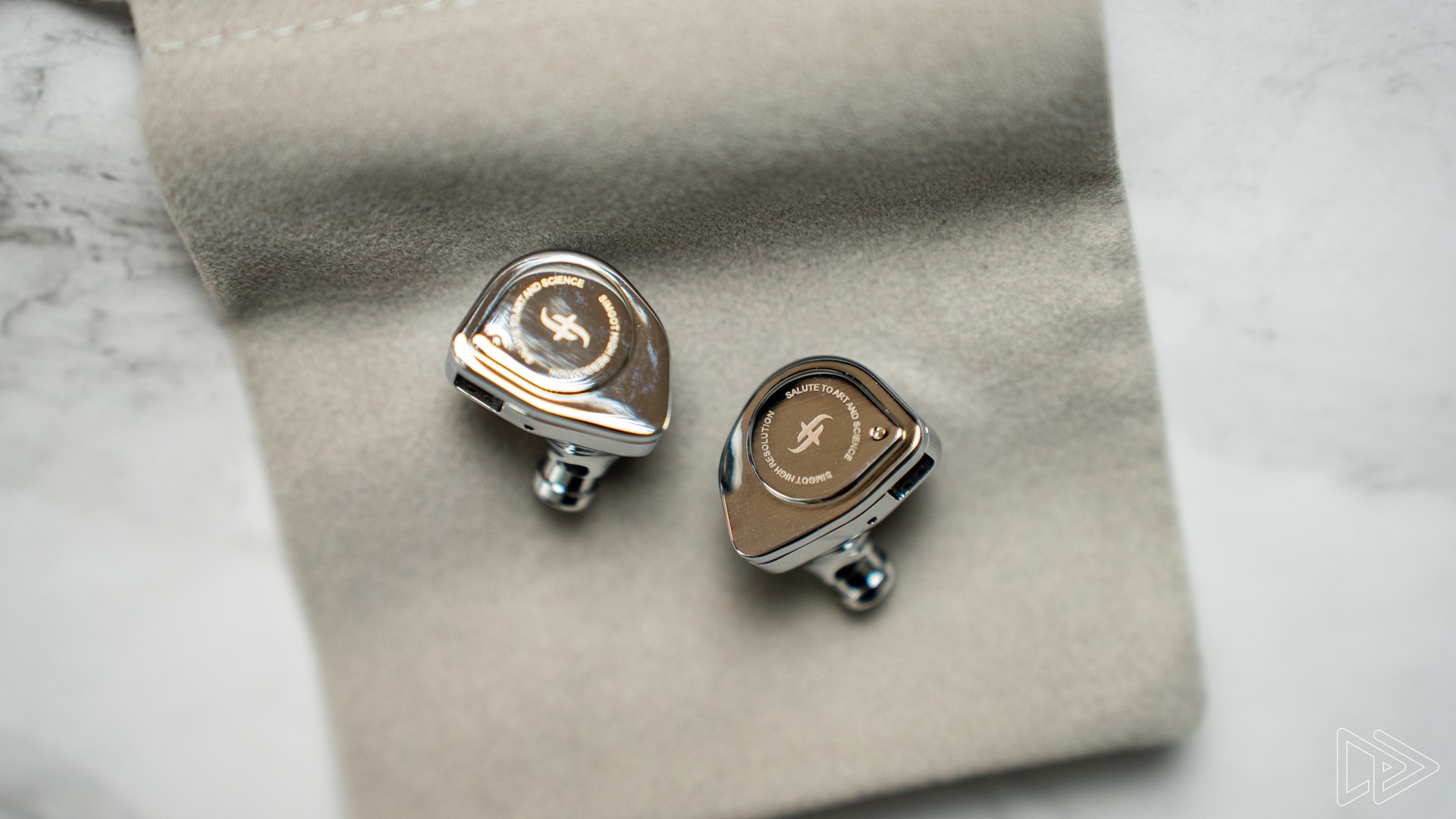 SIMGOT EW200 Review: Bright, Energetic IEM on a Budget – Nextrift
