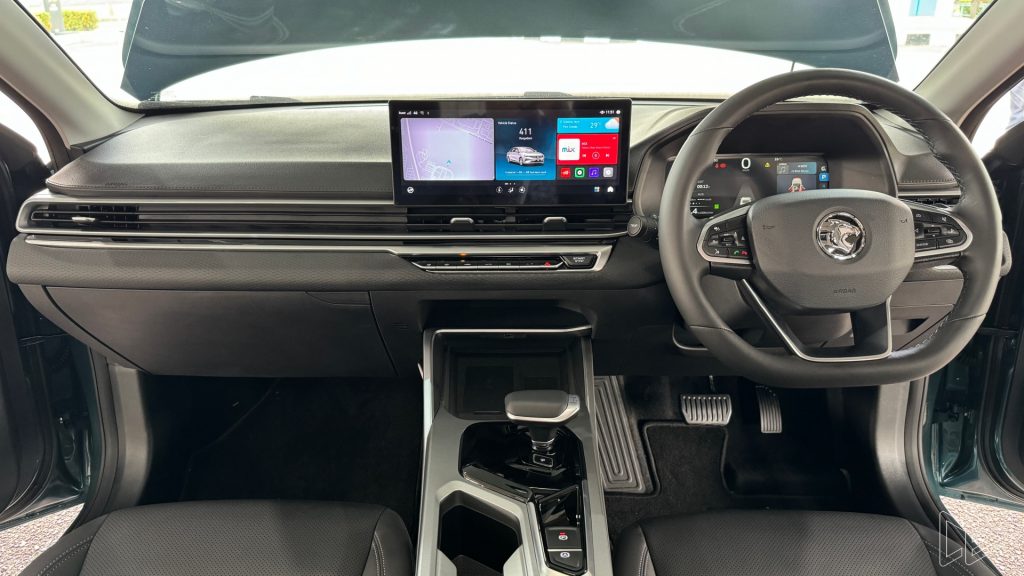 Gallery: Proton S70 Flagship in Teal Bayou Green & Marine Blue – Nextrift