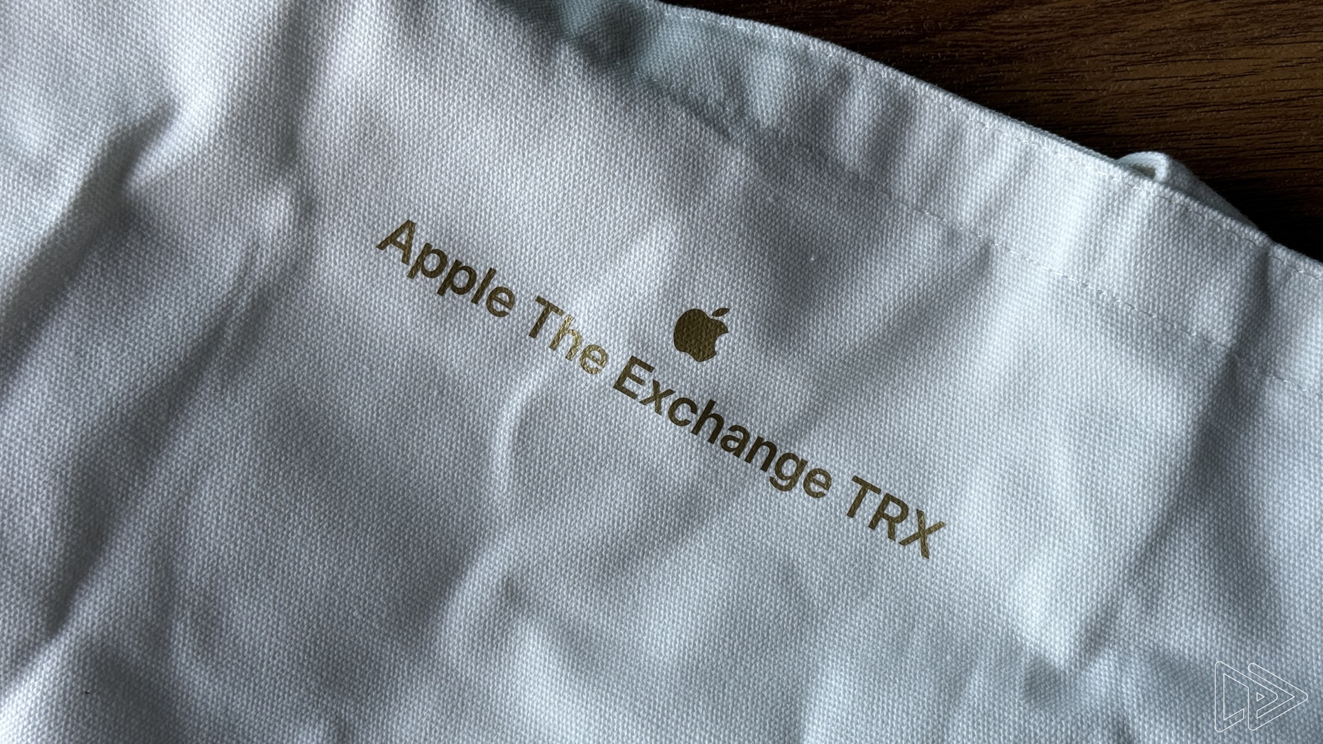 Apple The Exchange TRX Tote Bag Now Resold for up to RM10,000 – Nextrift